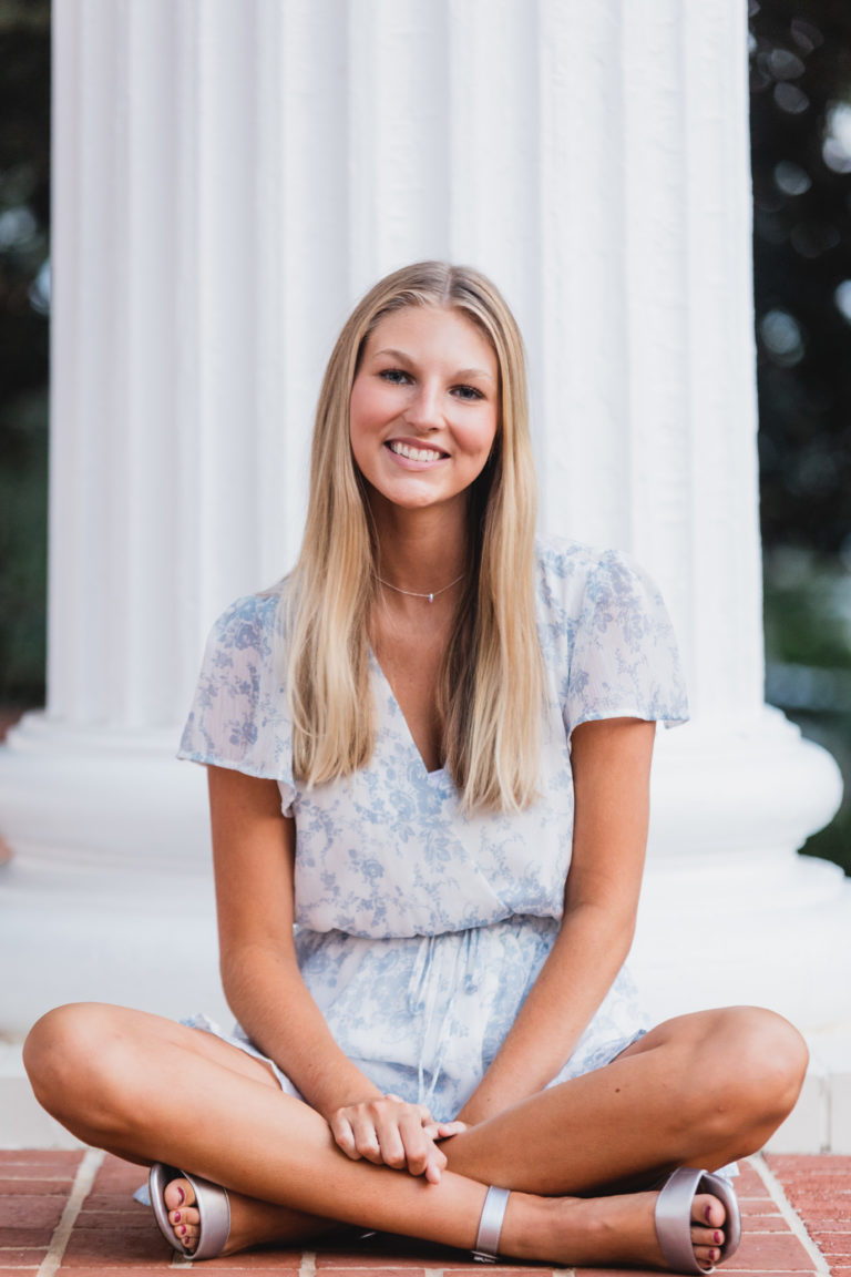 Landyn | West Georgia Senior Photographer | mandydanielphotography.com